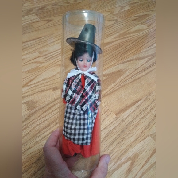 Unknown | Other | Vintage 9 Doll In Traditional Welsh Attire | Poshmark